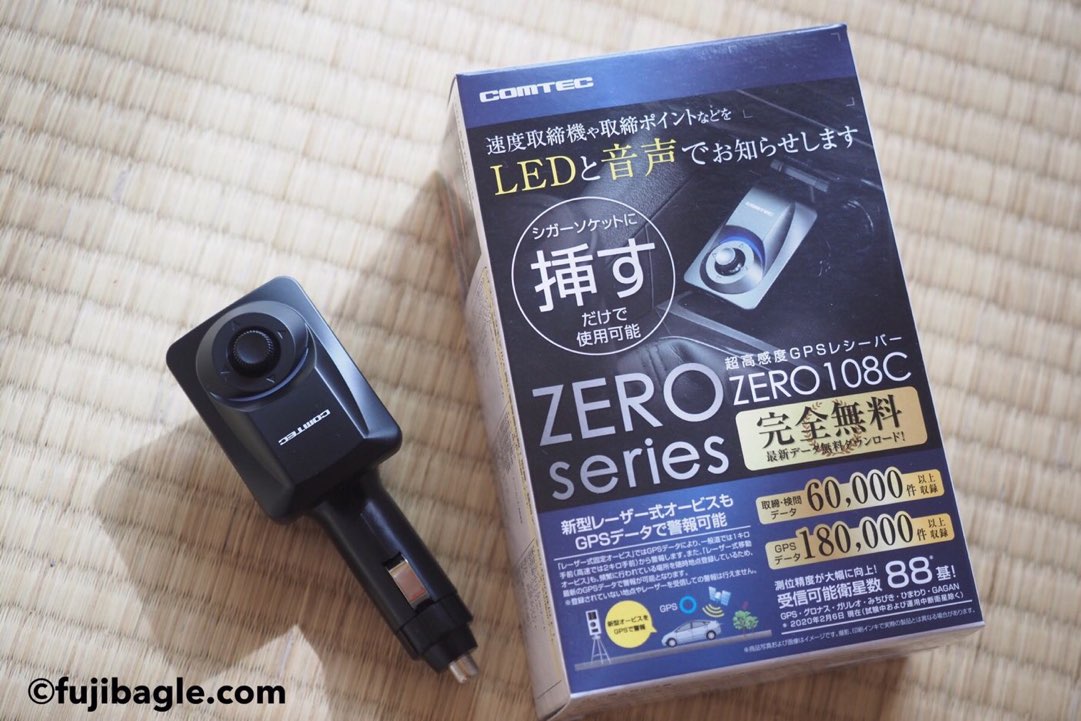 カングー×コムテック（COMTEC）【ZERO 108C】カングーのシガーソケットに干渉なく設置できますよ！！｜晴れときどきベーグル@withKangoo